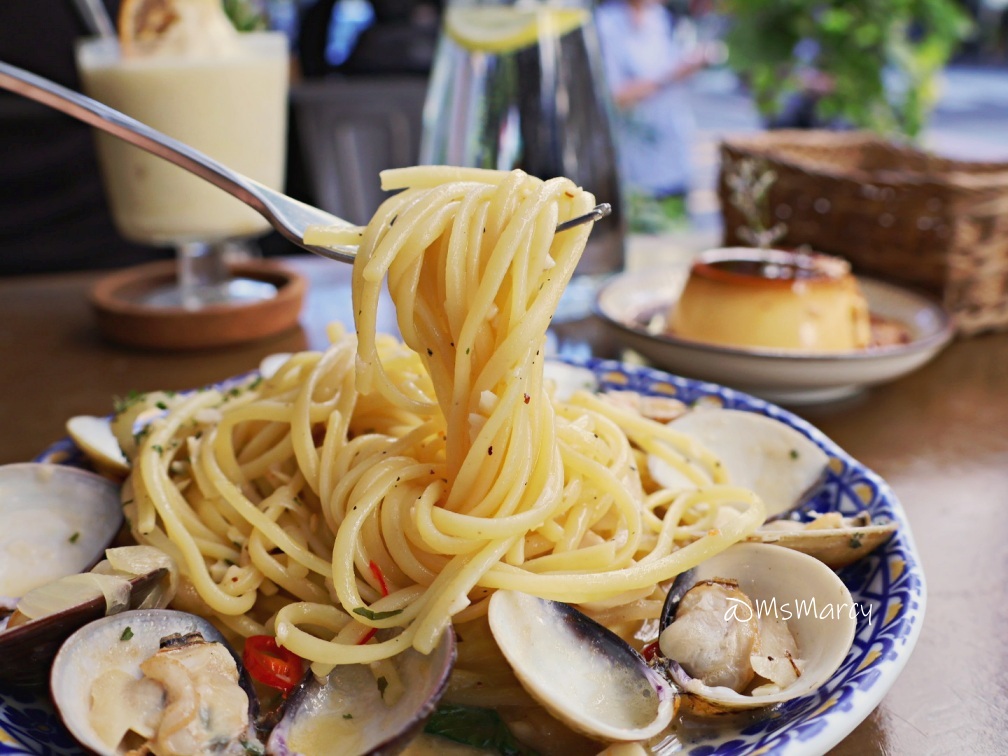 東區義大利麵｜Ariel lee 李氏 Cafe——咖啡可以不喝，義大利麵必吃，dcard、ptt、小紅書推薦李氏咖啡 – 瑪西隨筆